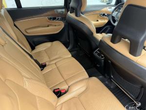 Grey Volvo XC90 2018 in Klaipeda, with an engine capacity of 1.97 L and mileage of 135 thousand km for 22900 €, photo 14 on AUTOMOTO.COM.LV