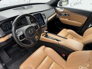 Grey Volvo XC90 2018 in Klaipeda, with an engine capacity of 1.97 L and mileage of 135 thousand km for 22900 €, photo 22 on AUTOMOTO.COM.LV