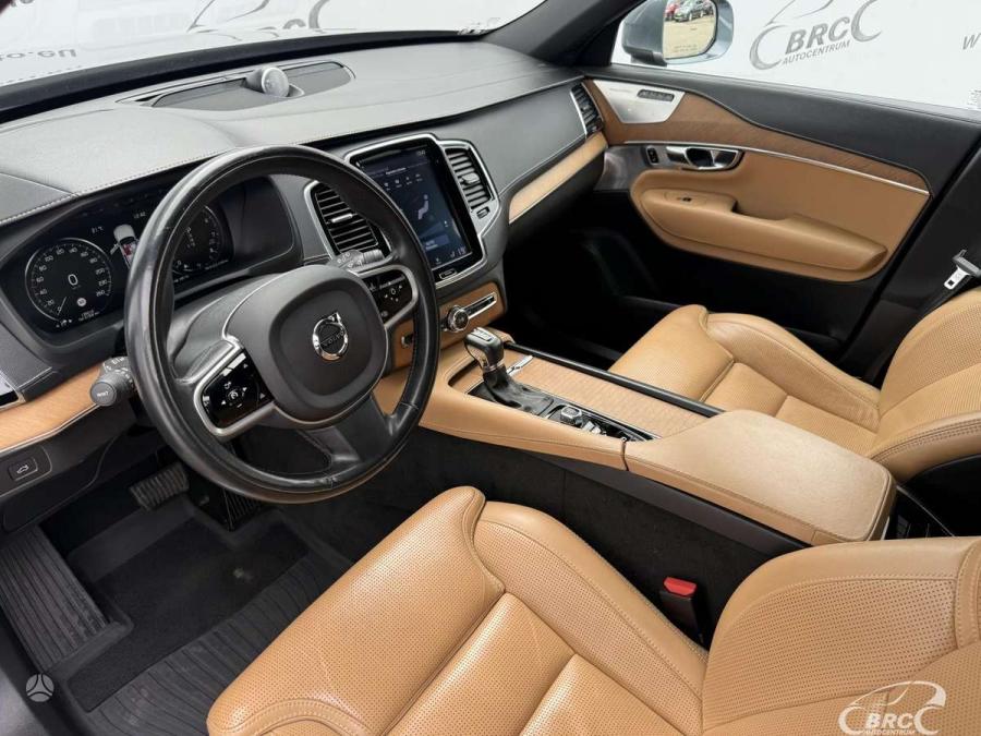 Grey Volvo XC90 2018 in Klaipeda, with an engine capacity of 1.97 L and mileage of 135 thousand km for 22900 €, photo 22 on AUTOMOTO.COM.LV