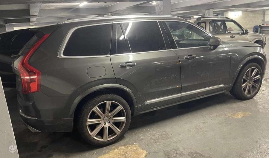 Pelēks Volvo XC90 2018 Tauragė, ar dzinēja tilpumu 1.97 L un nobraukumu 192 tūkst. km par 13600 €, foto 4 vietnē AUTOMOTO.COM.LV