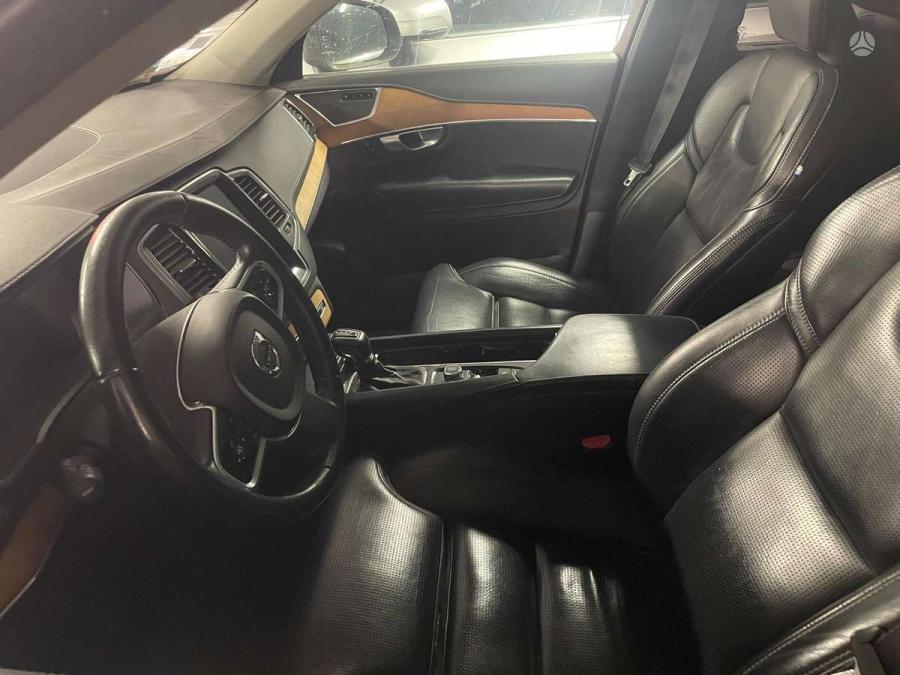 Pelēks Volvo XC90 2018 Tauragė, ar dzinēja tilpumu 1.97 L un nobraukumu 192 tūkst. km par 13600 €, foto 6 vietnē AUTOMOTO.COM.LV