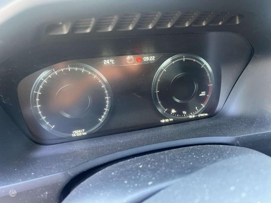 Pelēks Volvo XC90 2018 Tauragė, ar dzinēja tilpumu 1.97 L un nobraukumu 192 tūkst. km par 13600 €, foto 11 vietnē AUTOMOTO.COM.LV