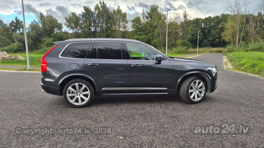 Grey Volvo XC90 2018 in Tallinn, with an engine capacity of 2.00 L and mileage of 190 thousand km for 29000 €, photo 8 on AUTOMOTO.COM.LV