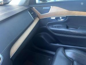 Grey Volvo XC90 2018 in Taurage, with an engine capacity of 1.97 L and mileage of 192 thousand km for 13900 €, photo 10 on AUTOMOTO.COM.LV