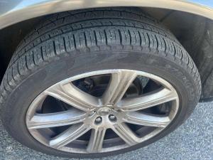 Grey Volvo XC90 2018 in Taurage, with an engine capacity of 1.97 L and mileage of 192 thousand km for 13900 €, photo 17 on AUTOMOTO.COM.LV