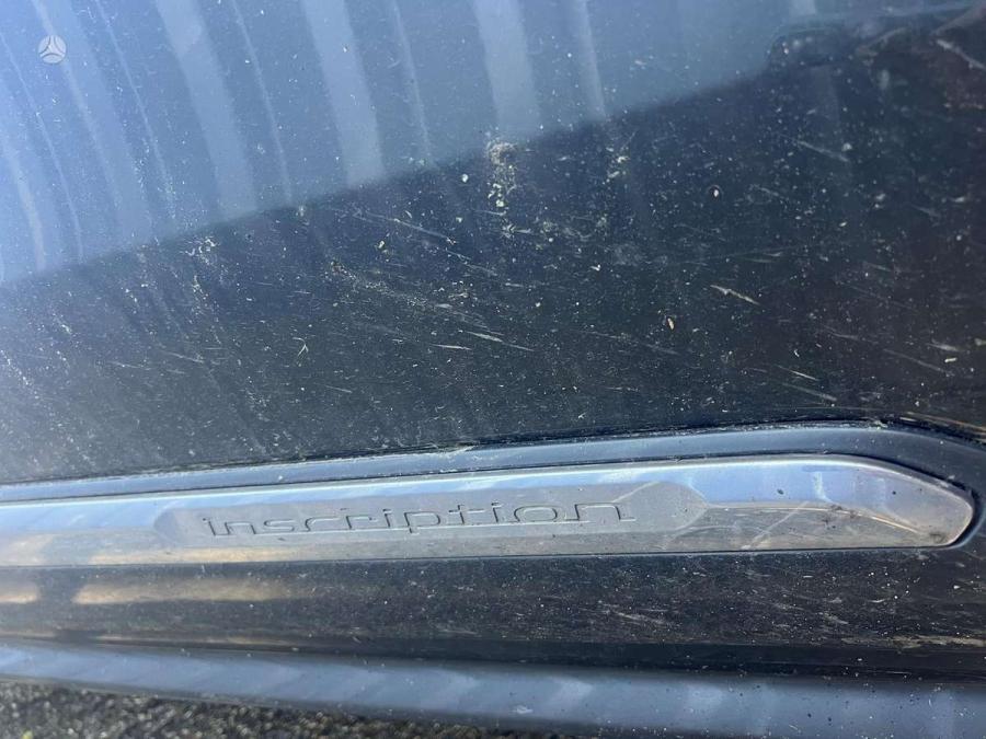 Grey Volvo XC90 2018 in Taurage, with an engine capacity of 1.97 L and mileage of 192 thousand km for 13900 €, photo 20 on AUTOMOTO.COM.LV