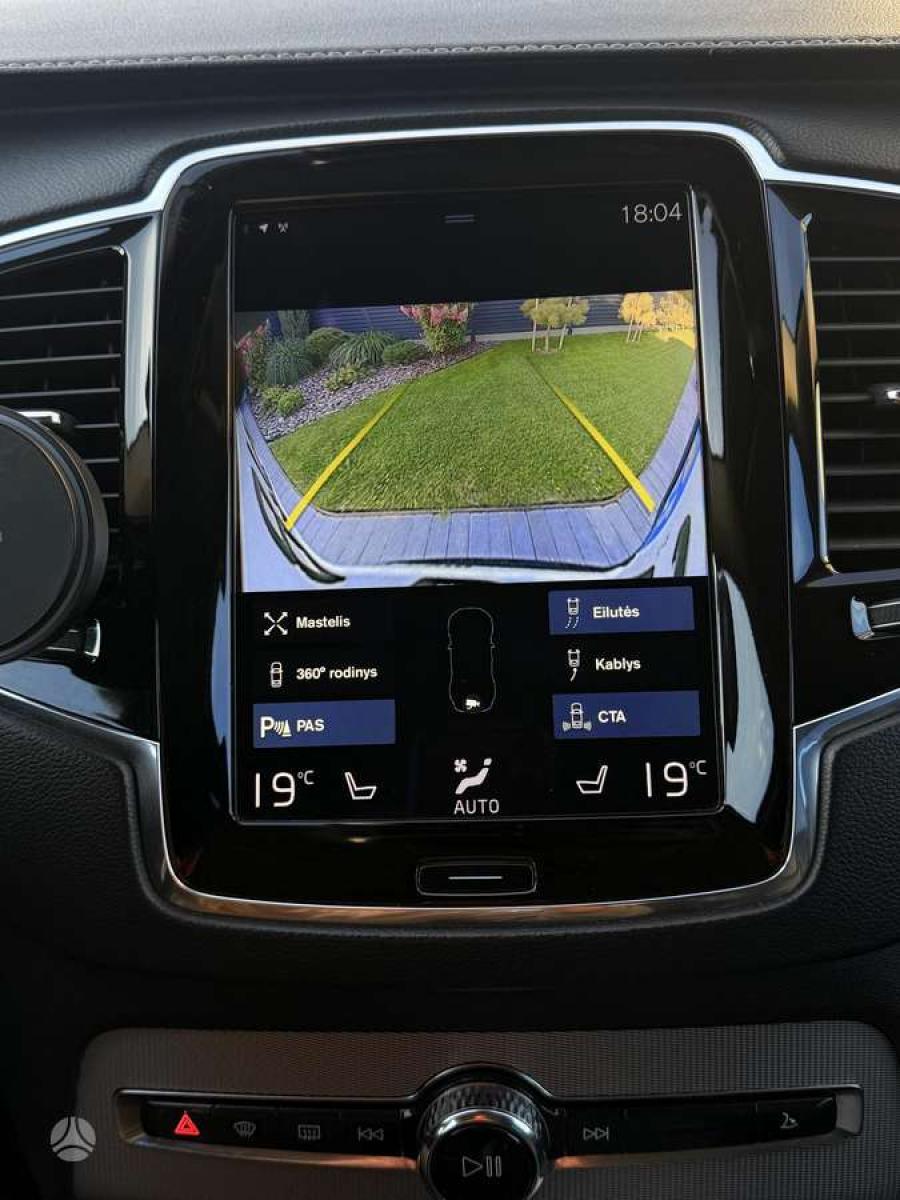 Pelēks Volvo XC90 2018 Kauņa, ar dzinēja tilpumu 1.97 L un nobraukumu 151 tūkst. km par 26900 €, foto 17 vietnē AUTOMOTO.COM.LV