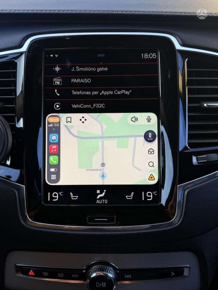 Pelēks Volvo XC90 2018 Kauņa, ar dzinēja tilpumu 1.97 L un nobraukumu 151 tūkst. km par 26900 €, foto 18 vietnē AUTOMOTO.COM.LV