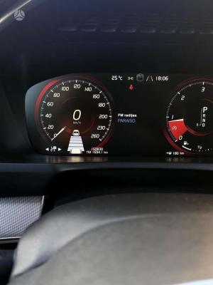 Pelēks Volvo XC90 2018 Kauņa, ar dzinēja tilpumu 1.97 L un nobraukumu 151 tūkst. km par 26900 €, foto 21 vietnē AUTOMOTO.COM.LV