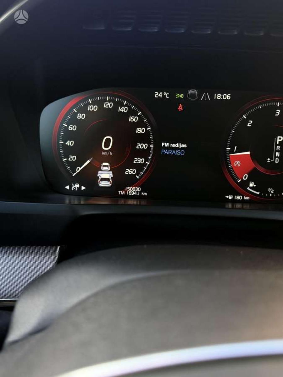 Pelēks Volvo XC90 2018 Kauņa, ar dzinēja tilpumu 1.97 L un nobraukumu 151 tūkst. km par 26900 €, foto 22 vietnē AUTOMOTO.COM.LV