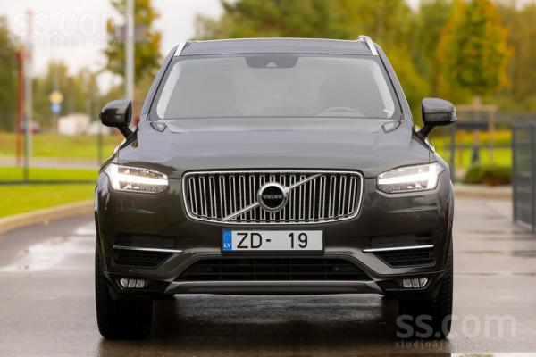 Volvo XC90 2018 Jelgava vietnē Pelēks Volvo XC90 2018 Jelgava, ar dzinēja tilpumu 2.00 L un nobraukumu 238 tūkst. km par 21990 €, foto 1 vietnē AUTOMOTO.COM.LV