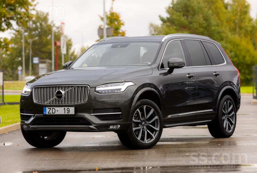 Grey Volvo XC90 2018 in Jelgava, with an engine capacity of 2.00 L and mileage of 238 thousand km for 21990 €, photo 4 on AUTOMOTO.COM.LV