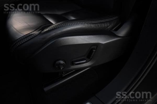 Volvo XC90 2018 Jelgava vietnē Pelēks Volvo XC90 2018 Jelgava, ar dzinēja tilpumu 2.00 L un nobraukumu 238 tūkst. km par 21990 €, foto 11 vietnē AUTOMOTO.COM.LV
