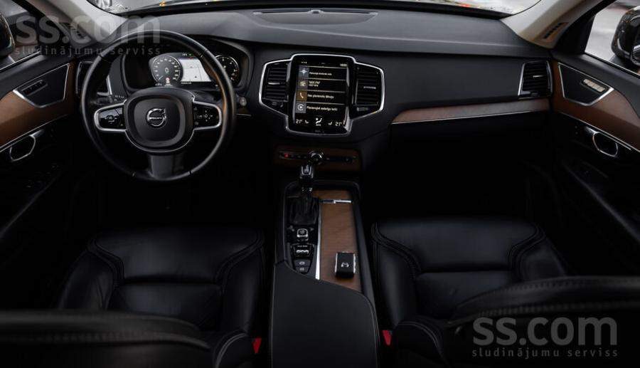 Grey Volvo XC90 2018 in Jelgava, with an engine capacity of 2.00 L and mileage of 238 thousand km for 21990 €, photo 15 on AUTOMOTO.COM.LV