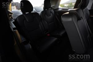 Grey Volvo XC90 2018 in Jelgava, with an engine capacity of 2.00 L and mileage of 238 thousand km for 21990 €, photo 20 on AUTOMOTO.COM.LV