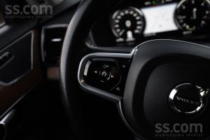 Grey Volvo XC90 2018 in Jelgava, with an engine capacity of 2.00 L and mileage of 238 thousand km for 21990 €, photo 23 on AUTOMOTO.COM.LV