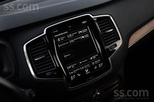 Grey Volvo XC90 2018 in Jelgava, with an engine capacity of 2.00 L and mileage of 238 thousand km for 21990 €, photo 29 on AUTOMOTO.COM.LV