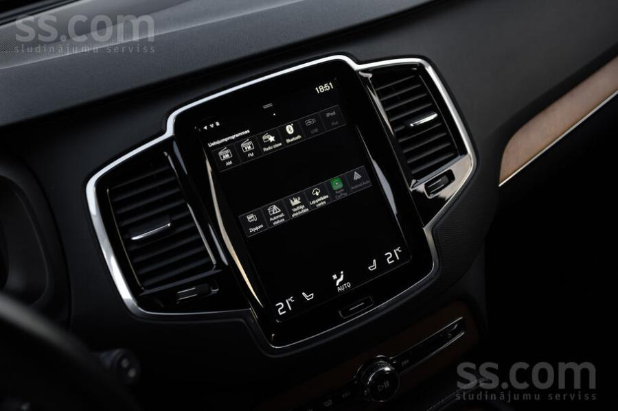 Grey Volvo XC90 2018 in Jelgava, with an engine capacity of 2.00 L and mileage of 238 thousand km for 21990 €, photo 30 on AUTOMOTO.COM.LV