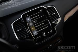 Grey Volvo XC90 2018 in Jelgava, with an engine capacity of 2.00 L and mileage of 238 thousand km for 21990 €, photo 32 on AUTOMOTO.COM.LV