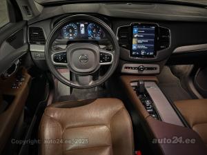 Pelēks Volvo XC90 2019 Tallina, ar dzinēja tilpumu 2.00 L un nobraukumu 94 tūkst. km par 34499 €, foto 6 vietnē AUTOMOTO.COM.LV