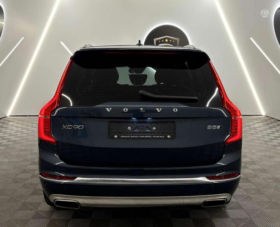 Grey Volvo XC90 2019 in Marijampole, with an engine capacity of 1.97 L and mileage of 264 thousand km for 24850 €, photo 22 on AUTOMOTO.COM.LV
