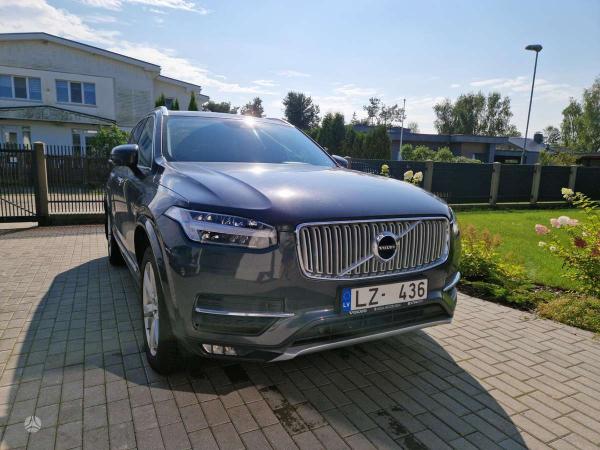 Grey Volvo XC90 2019 in Riga, with an engine capacity of 1.97 L and mileage of 173 thousand km for 30000 €, photo 3 on AUTOMOTO.COM.LV