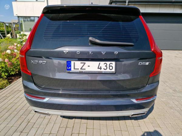 Grey Volvo XC90 2019 in Riga, with an engine capacity of 1.97 L and mileage of 173 thousand km for 30000 €, photo 4 on AUTOMOTO.COM.LV