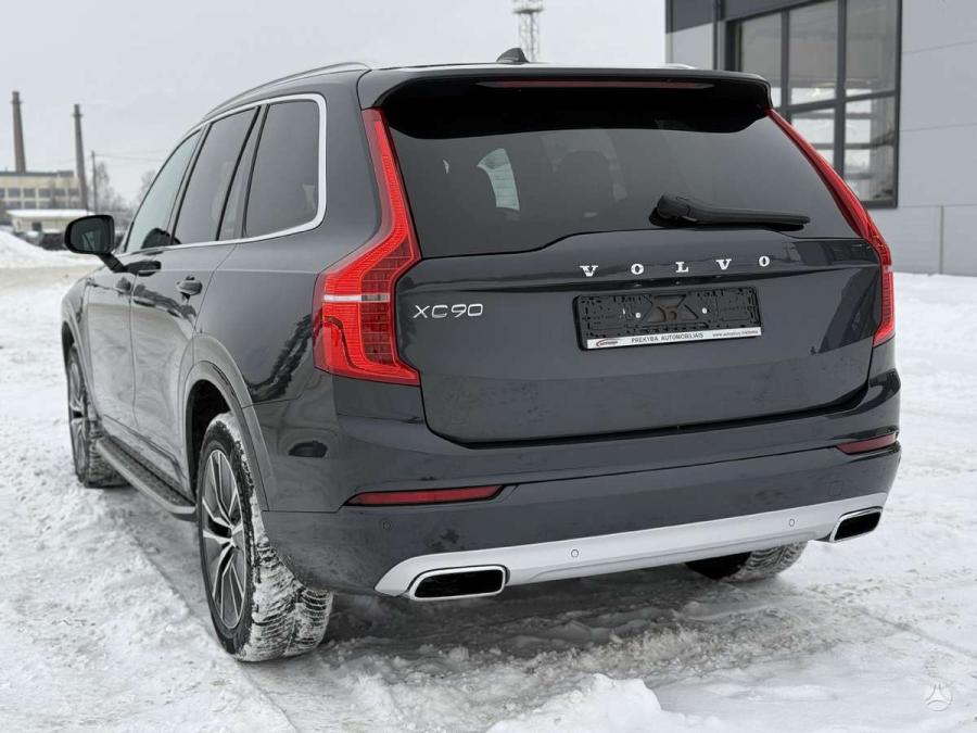 Pelēks Volvo XC90 2019 Panevēža, ar dzinēja tilpumu 1.97 L un nobraukumu 192 tūkst. km par 26900 €, foto 14 vietnē AUTOMOTO.COM.LV