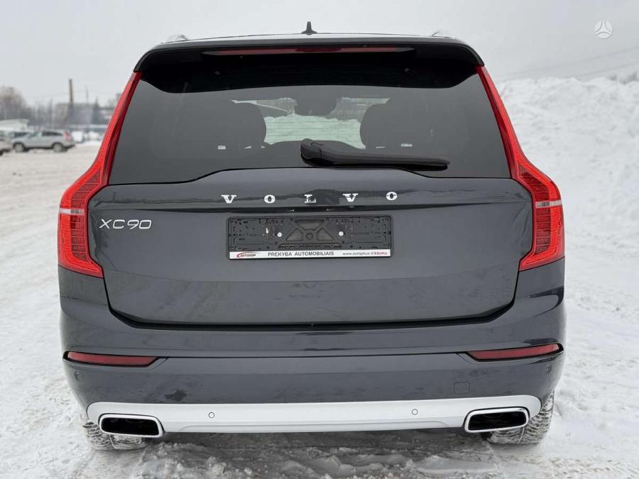 Pelēks Volvo XC90 2019 Panevēža, ar dzinēja tilpumu 1.97 L un nobraukumu 192 tūkst. km par 26900 €, foto 16 vietnē AUTOMOTO.COM.LV