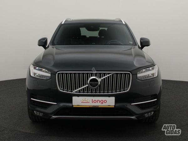 Grey Volvo XC90 2019 in Vilnius, with an engine capacity of 2.00 L and mileage of 207 thousand km for 27999 €, photo 3 on AUTOMOTO.COM.LV