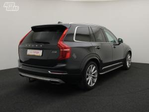 Grey Volvo XC90 2019 in Vilnius, with an engine capacity of 2.00 L and mileage of 207 thousand km for 27999 €, photo 8 on AUTOMOTO.COM.LV