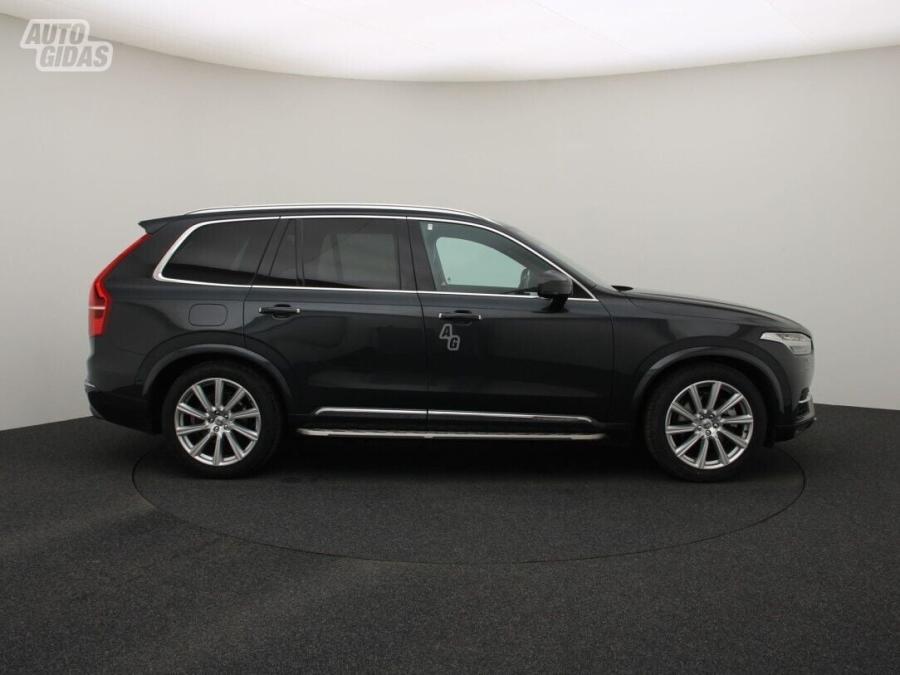 Grey Volvo XC90 2019 in Vilnius, with an engine capacity of 2.00 L and mileage of 207 thousand km for 27999 €, photo 9 on AUTOMOTO.COM.LV