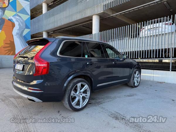Grey Volvo XC90 2019 in Tallinn, with an engine capacity of 2.00 L and mileage of 157 thousand km for 33490 €, photo 5 on AUTOMOTO.COM.LV