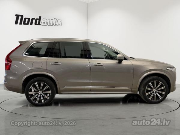 Grey Volvo XC90 2019 in Tallinn, with an engine capacity of 2.00 L and mileage of 86 thousand km for 37900 €, photo 5 on AUTOMOTO.COM.LV