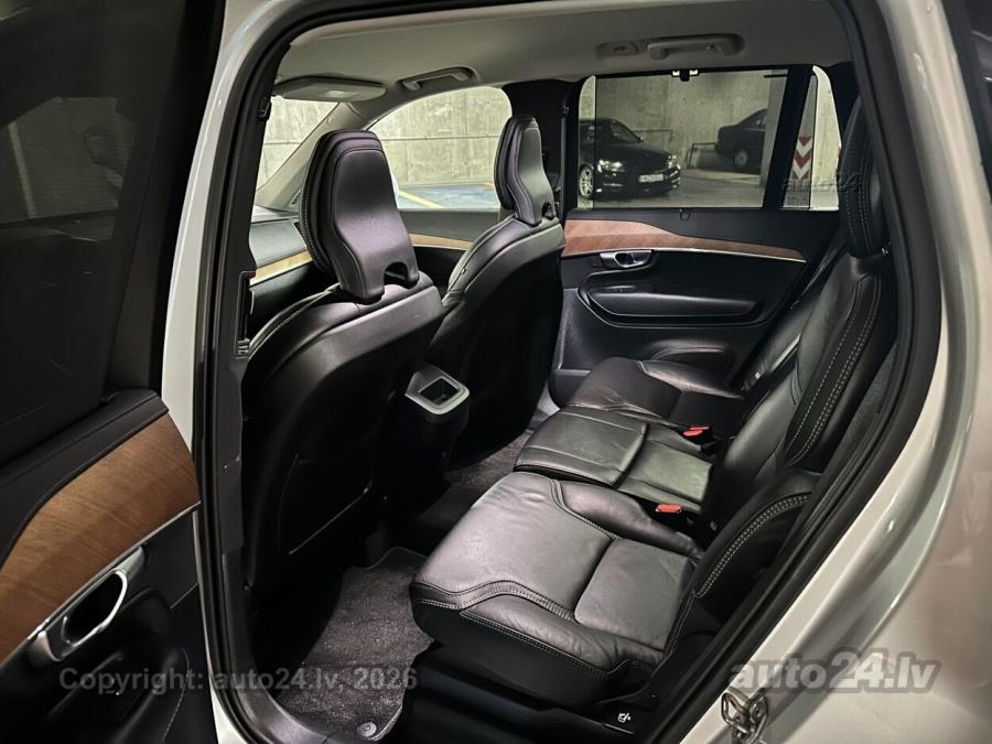 Pelēks Volvo XC90 2019 Tallina, ar dzinēja tilpumu 2.00 L un nobraukumu 132 tūkst. km par 36500 €, foto 7 vietnē AUTOMOTO.COM.LV