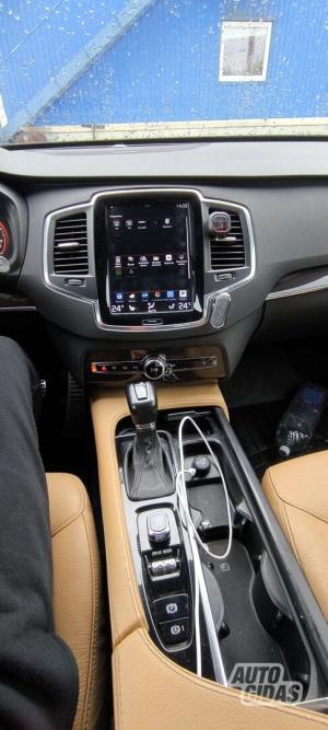 Grey Volvo XC90 2019 in Klaipeda, with an engine capacity of 2.00 L and mileage of 160 thousand km for 23500 €, photo 12 on AUTOMOTO.COM.LV