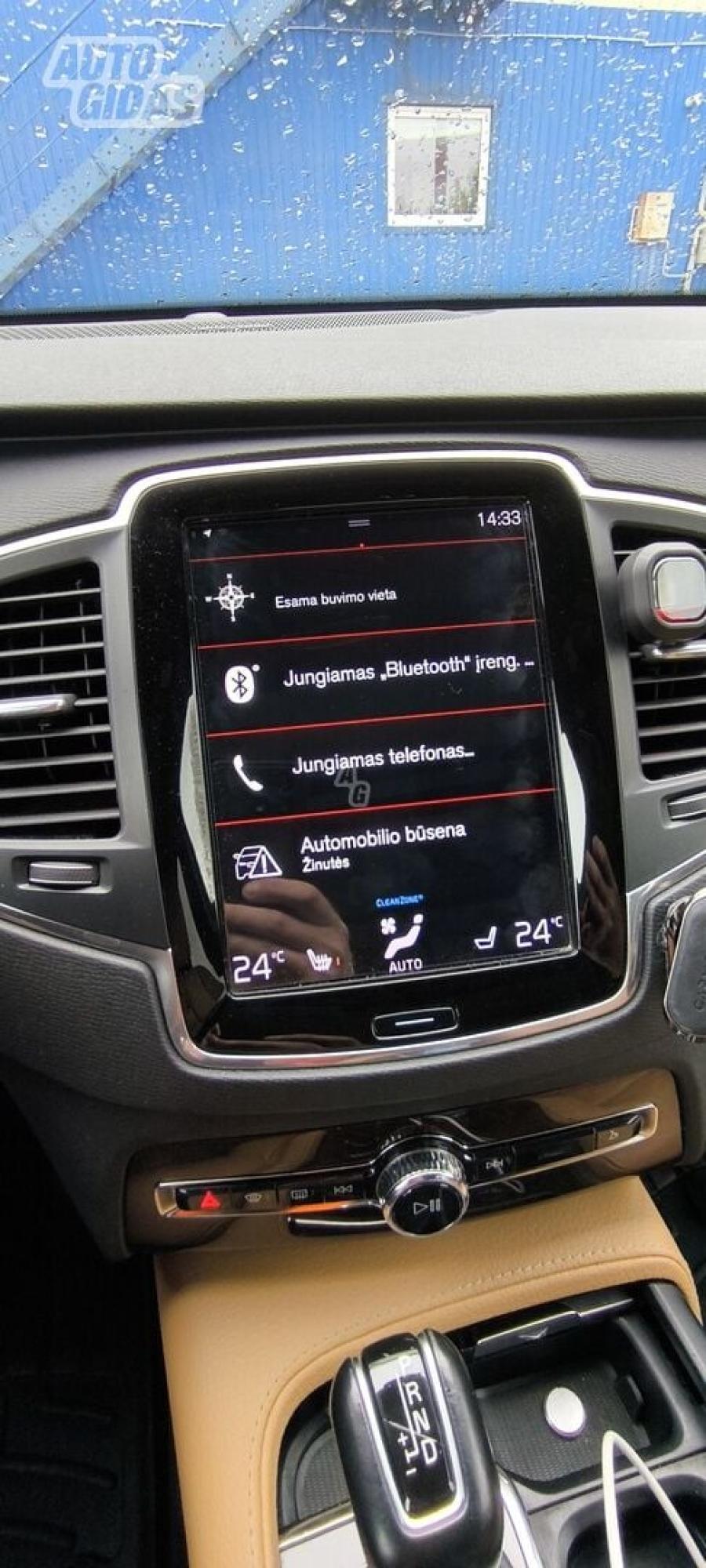 Grey Volvo XC90 2019 in Klaipeda, with an engine capacity of 2.00 L and mileage of 160 thousand km for 23500 €, photo 13 on AUTOMOTO.COM.LV