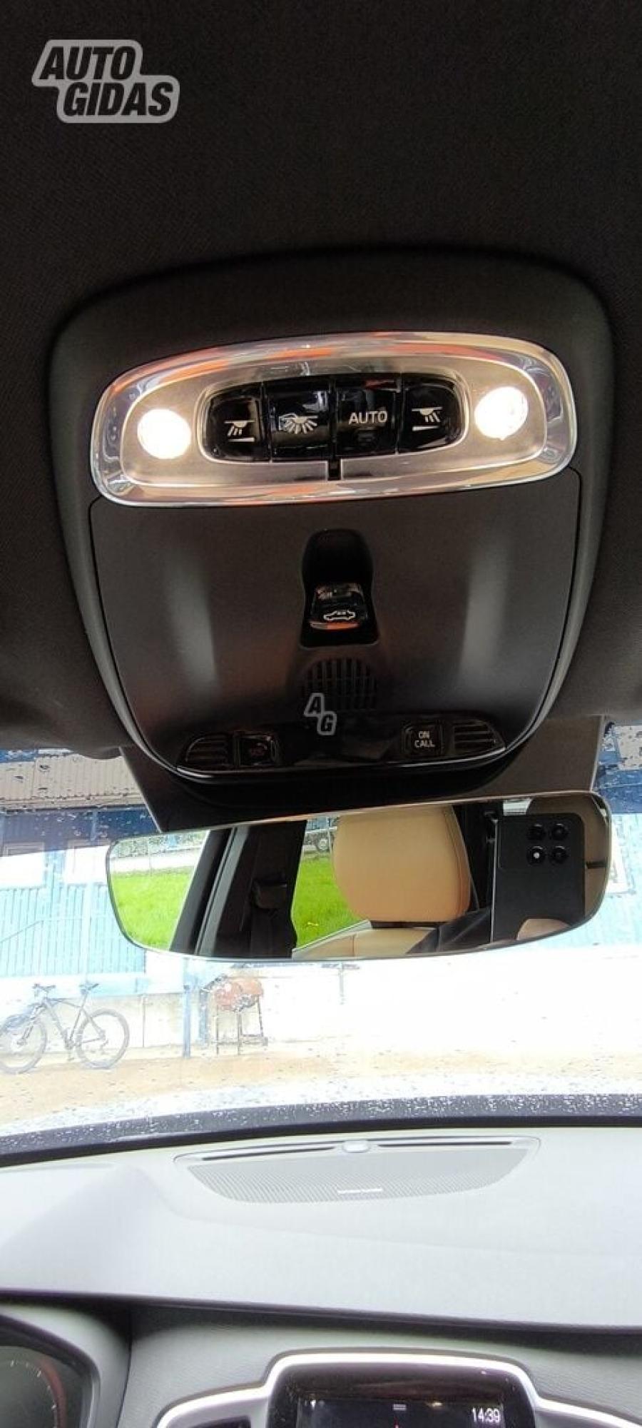 Grey Volvo XC90 2019 in Klaipeda, with an engine capacity of 2.00 L and mileage of 160 thousand km for 23500 €, photo 21 on AUTOMOTO.COM.LV