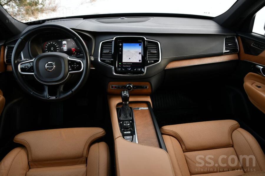 Grey Volvo XC90 2019 in Riga, with an engine capacity of 2.00 L and mileage of 0 thousand km for 27950 €, photo 19 on AUTOMOTO.COM.LV