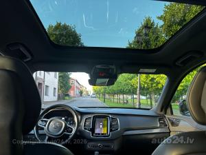 Grey Volvo XC90 2019 in Voru, with an engine capacity of 2.00 L and mileage of 181 thousand km for 36000 €, photo 8 on AUTOMOTO.COM.LV