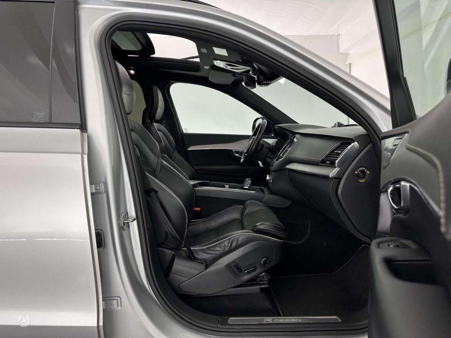 Pelēks Volvo XC90 2019 Viļņa, ar dzinēja tilpumu 1.97 L un nobraukumu 233 tūkst. km par 26000 €, foto 10 vietnē AUTOMOTO.COM.LV