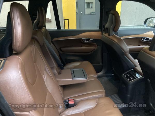 Pelēks Volvo XC90 2020 Tallina, ar dzinēja tilpumu 2.00 L un nobraukumu 130 tūkst. km par 39000 €, foto 11 vietnē AUTOMOTO.COM.LV