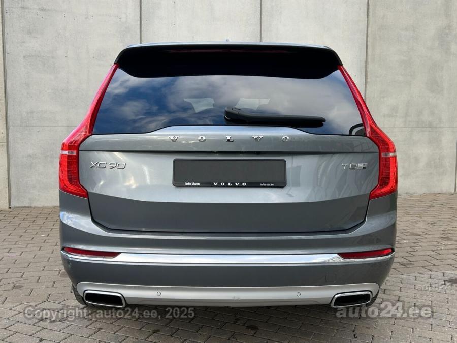 Pelēks Volvo XC90 2020 Tallina, ar dzinēja tilpumu 2.00 L un nobraukumu 137 tūkst. km par 43900 €, foto 4 vietnē AUTOMOTO.COM.LV
