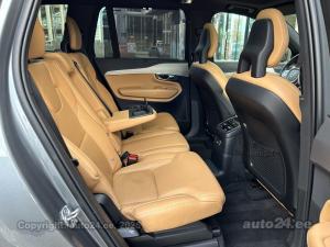 Pelēks Volvo XC90 2020 Tallina, ar dzinēja tilpumu 2.00 L un nobraukumu 137 tūkst. km par 43900 €, foto 13 vietnē AUTOMOTO.COM.LV