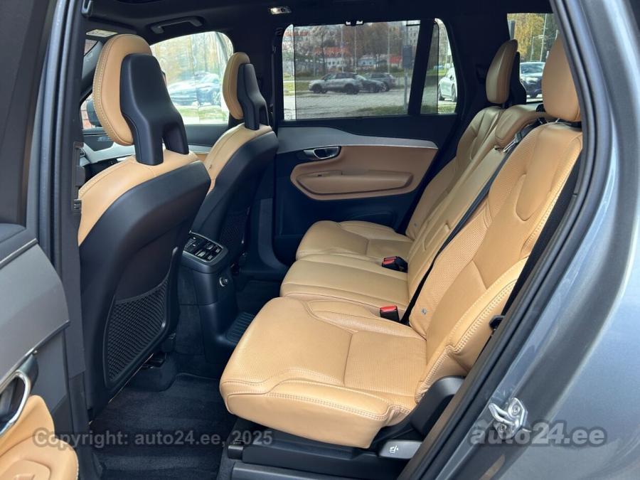 Pelēks Volvo XC90 2020 Tallina, ar dzinēja tilpumu 2.00 L un nobraukumu 137 tūkst. km par 43900 €, foto 14 vietnē AUTOMOTO.COM.LV