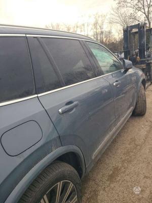 Pelēks Volvo XC90 2020 Viļņa, ar dzinēja tilpumu 1.97 L un nobraukumu 150 tūkst. km par 16400 €, foto 8 vietnē AUTOMOTO.COM.LV
