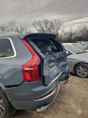 Pelēks Volvo XC90 2020 Viļņa, ar dzinēja tilpumu 1.97 L un nobraukumu 150 tūkst. km par 16400 €, foto 14 vietnē AUTOMOTO.COM.LV