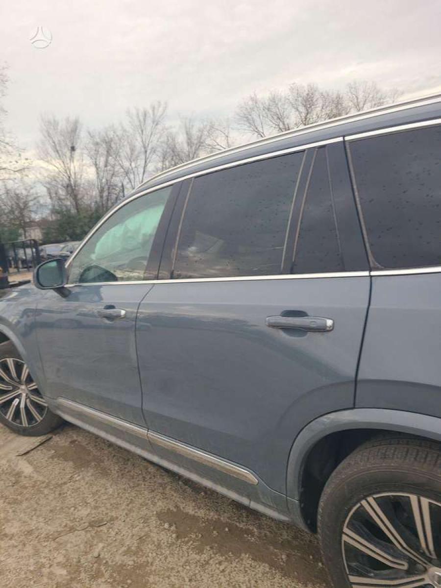Pelēks Volvo XC90 2020 Viļņa, ar dzinēja tilpumu 1.97 L un nobraukumu 150 tūkst. km par 16400 €, foto 23 vietnē AUTOMOTO.COM.LV