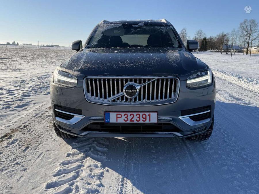 Pelēks Volvo XC90 2020 Šakiai, ar dzinēja tilpumu 1.97 L un nobraukumu 202 tūkst. km par 29999 €, foto 1 vietnē AUTOMOTO.COM.LV