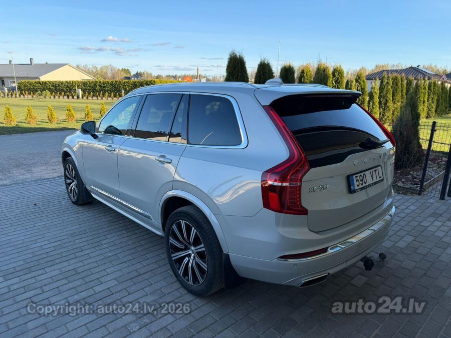 Grey Volvo XC90 2020 in Tallinn, with an engine capacity of 2.00 L and mileage of 195 thousand km for 33000 €, photo 7 on AUTOMOTO.COM.LV